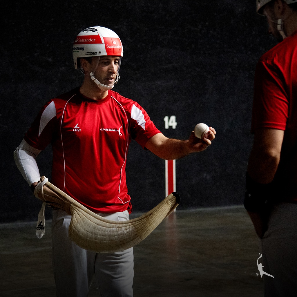 Para entender de jai alai se necesita «un poquito de gracia» - Frontón ...