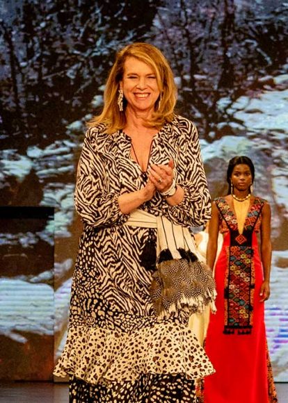 Experiencias FM: Lydia Lavín · textil, diseño y moda - Frontón México